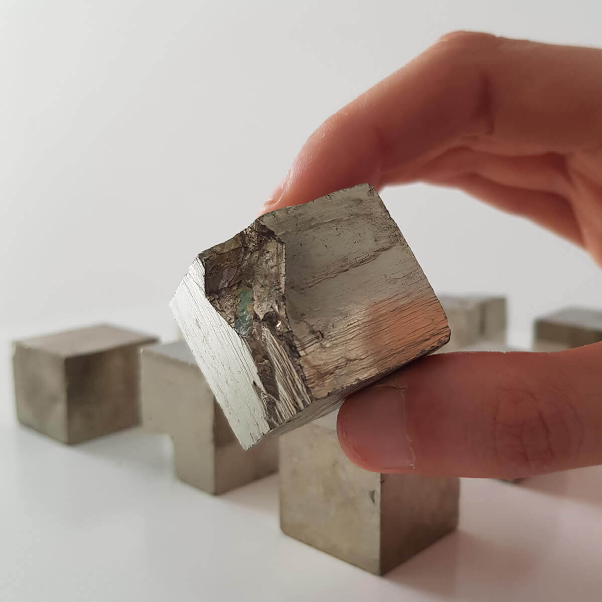 5 Curiosidades y Propiedades de la Pirita